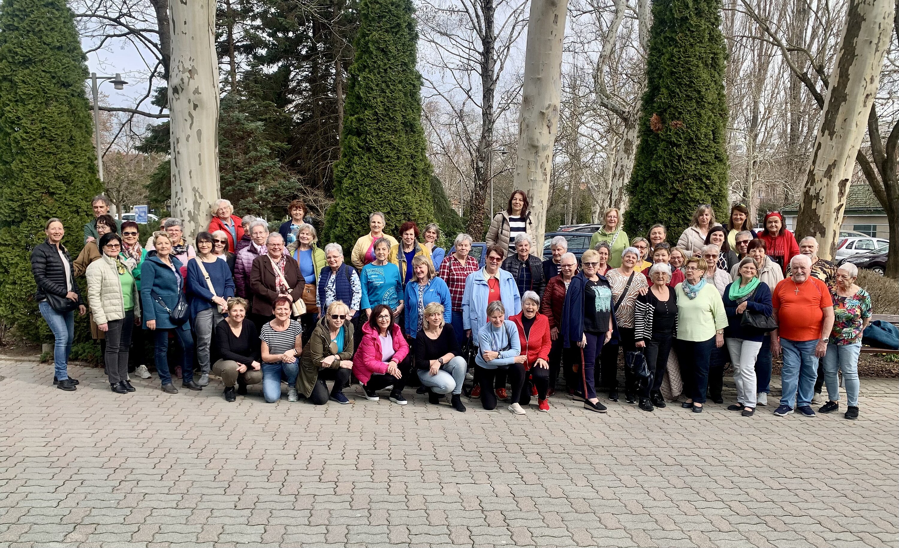 Unter dem Motto "Komm, tanz einfach mit!", fand die PVÖ Tanzreise in ...